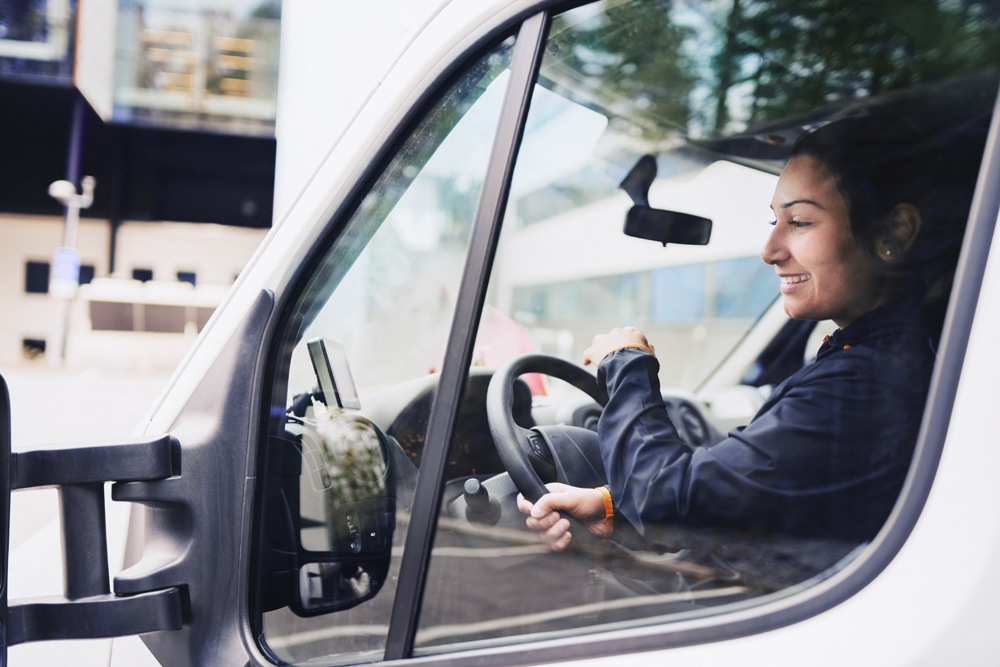 Sustainable Delivery Service | Reusable Totes and Courier Delivery